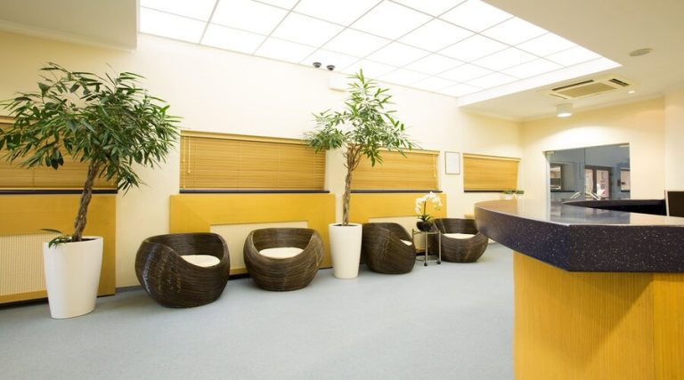 How to Paint a Commercial Building? | Priority One Coatings